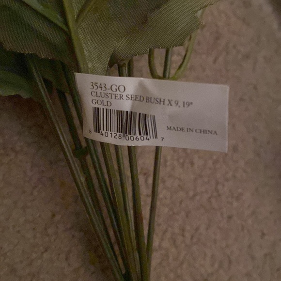 select artificials inc | Accents | Cluster Seed Bush Gold | Poshmark